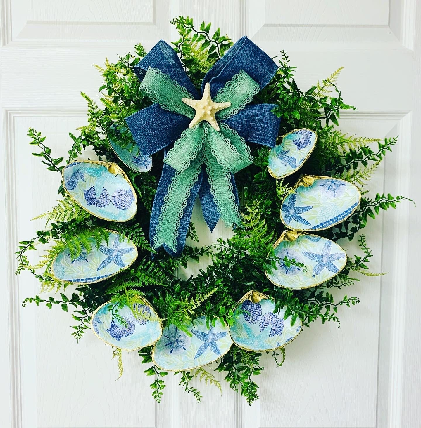 Shell Holiday Wreaths