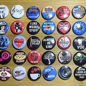 Button Pin Wholesale Lot, HUGE Lot of 50 Buttons Pins, Lot 80's 90's ...