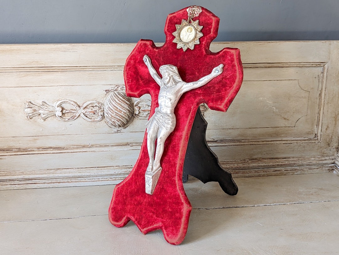Gorgeous LARGE French Vintage Velvet Crucifix, Large Red Velvet Cross ...
