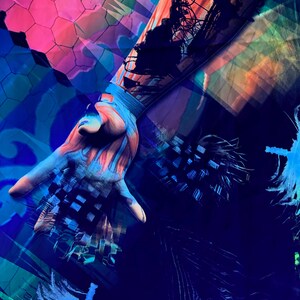 UV Reactive Psychedelic Backdrop Blacklight Tapestry - Aura Man ...