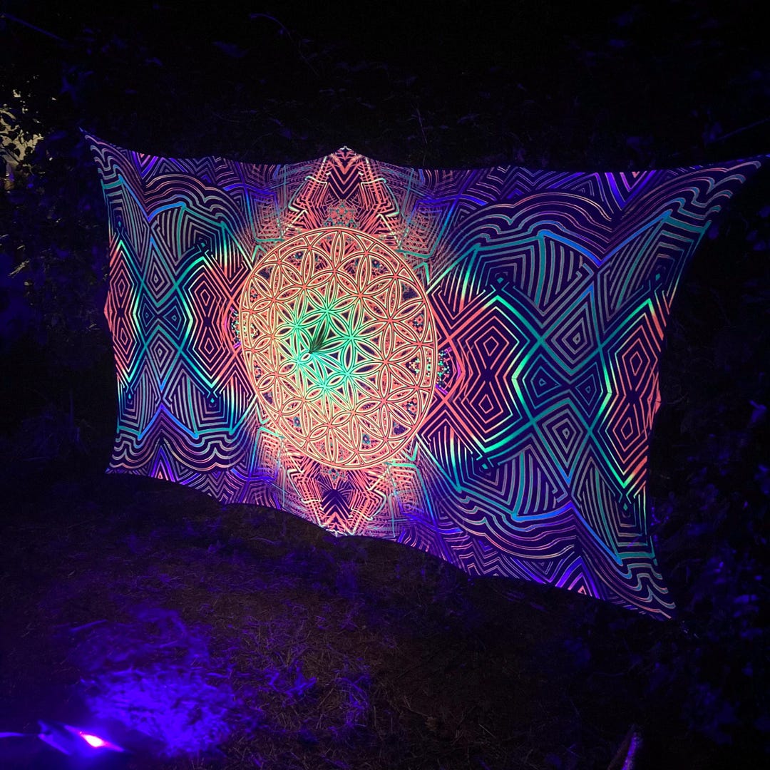 Large Mesh Tapestry - Psychedelic Flower of Life, Sacred Geometry UV ...