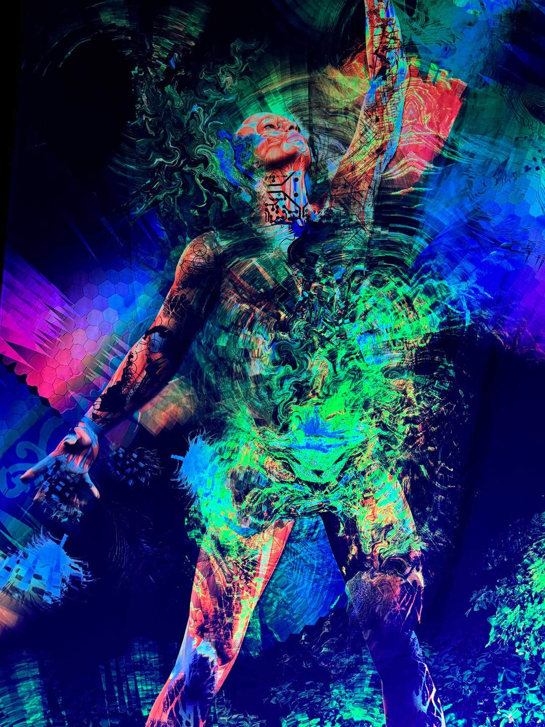 UV Reactive Psychedelic Backdrop Blacklight Tapestry - Aura Man ...