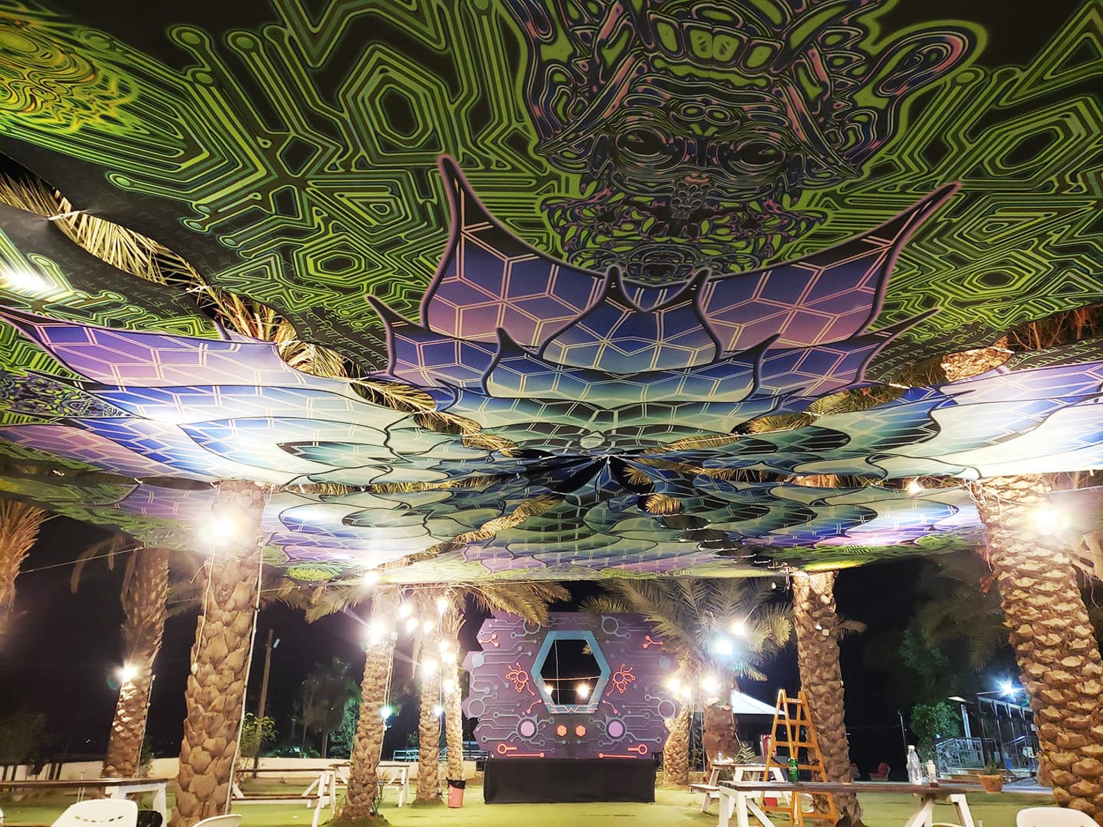 Uv-reactive Ceiling Decor Dragon Tales Psychedelic - Etsy