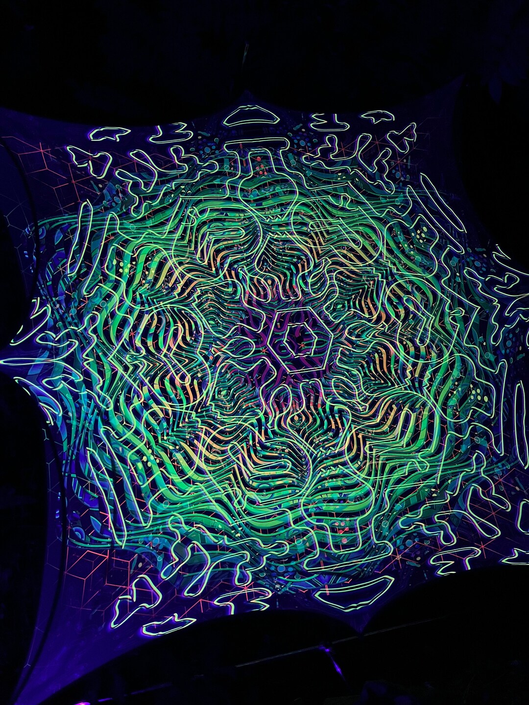 1 Layers Mesh 1 Layer Lycra Print 3D Installation, Blacklight Spiritual ...