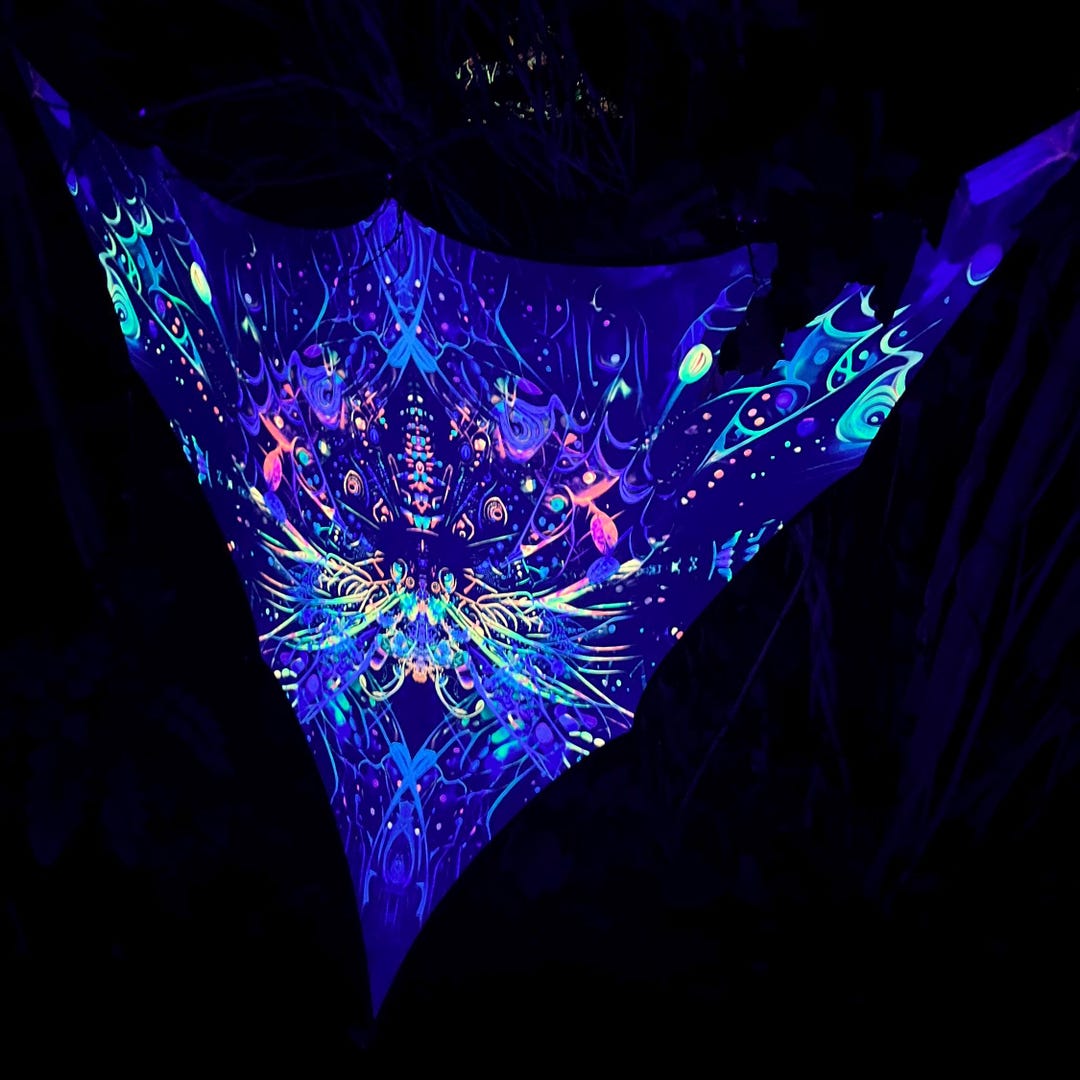 Trippy UV Triangle Tapestry for DJ Stages, Psychedelic Blacklight ...