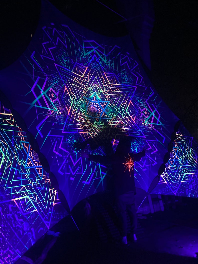 UV Blacklight DJ Stage Set With Psychedelic Merkaba Design - Neon Glow ...