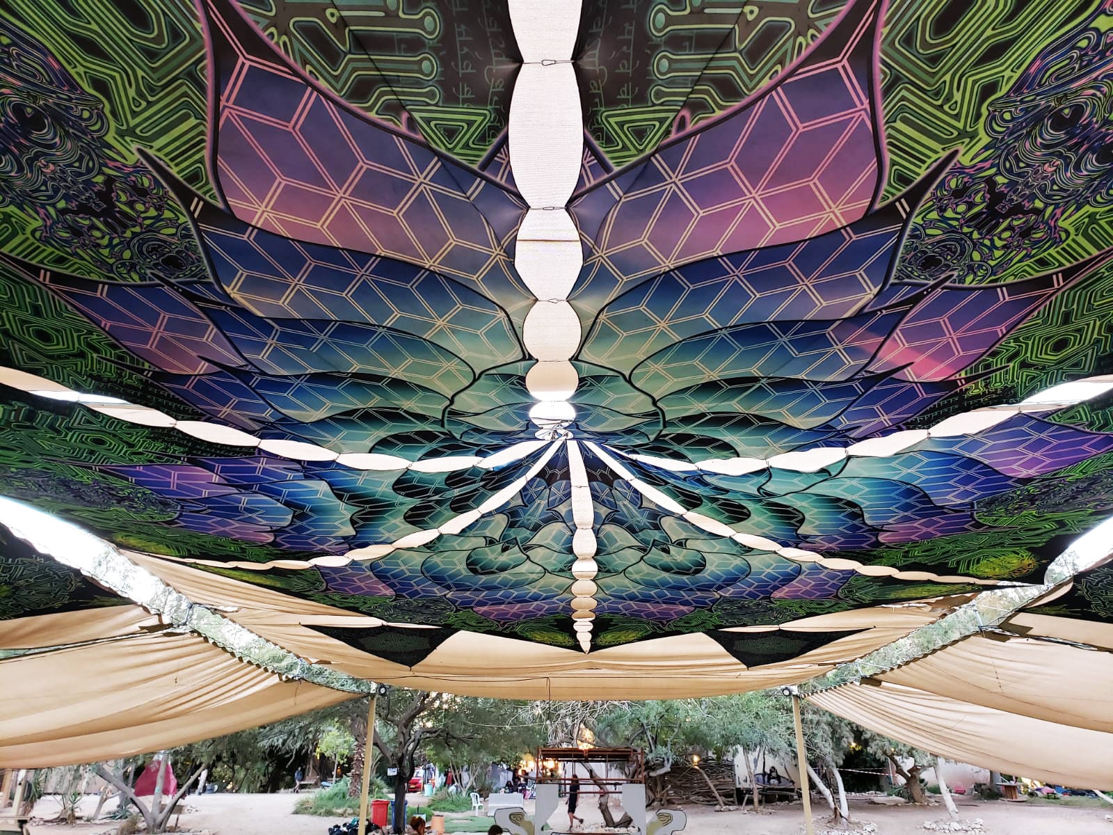 Uv-reactive Ceiling Decor Dragon Tales Psychedelic Festival Art Trippy ...