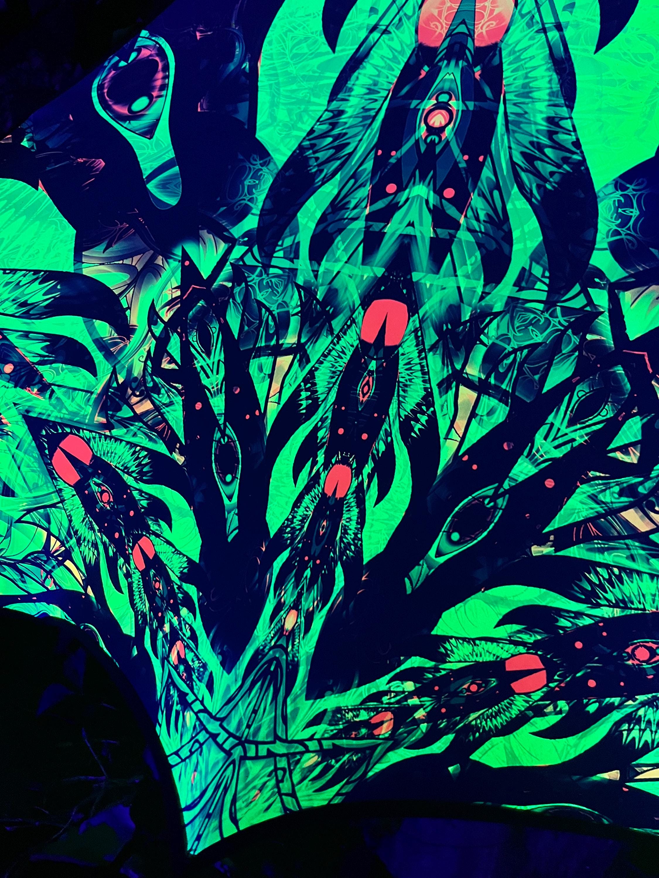 UV Reactive Triangle Tapestry, Fluorescent Green, Psychedelic Party ...
