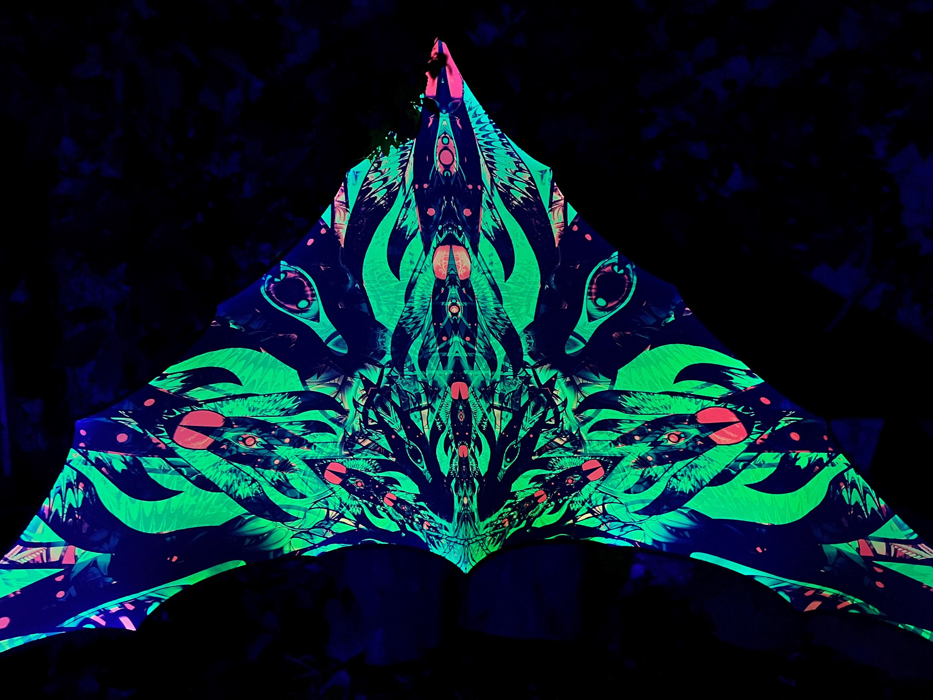 UV Reactive Triangle Tapestry, Fluorescent Green, Psychedelic Party ...