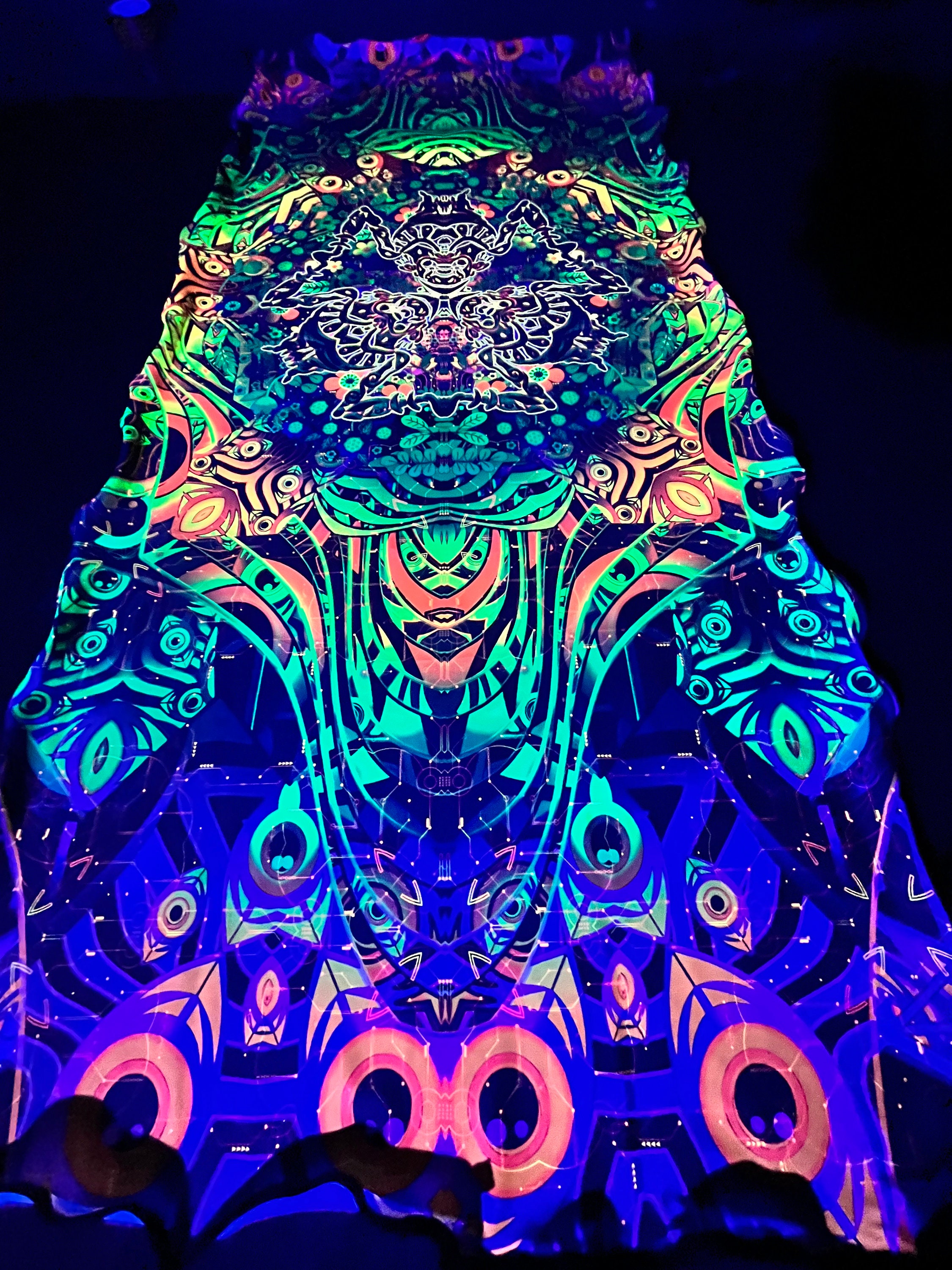 Trippy Shamanic Circle Wall Art – Neon Psytrance Lycra Fabric - Etsy