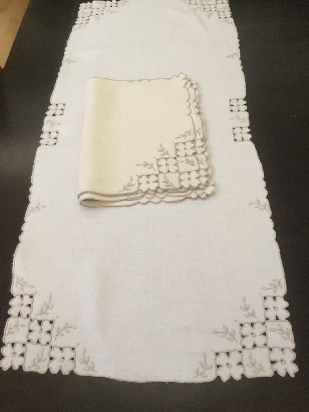 Vintage Table Linens / Madeira Embroidery / Runner and Four Placemats ...