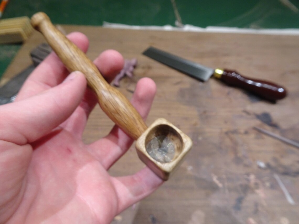 Hand Carved Sapwood Walnut and White Oak Pipe pipe 15 - Etsy Canada