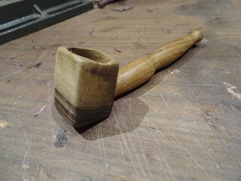 Hand Carved Sapwood Walnut and White Oak Pipe pipe 15 - Etsy Canada