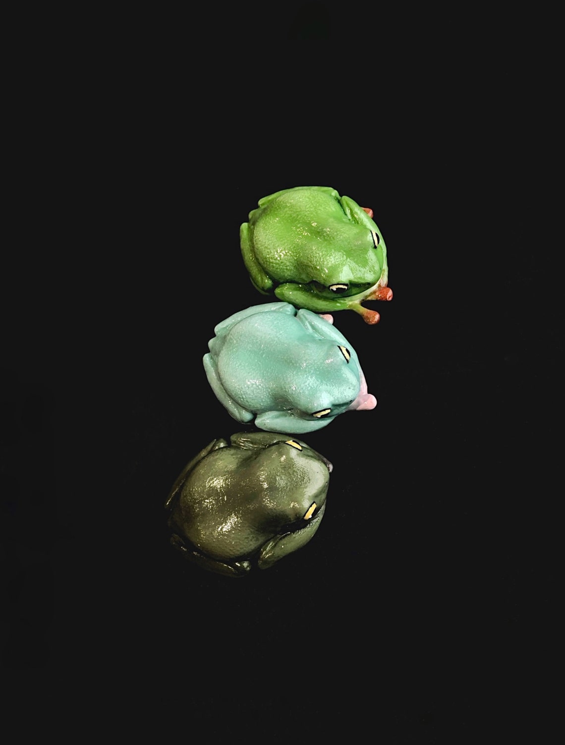 Frog Magnet Handmade Dumpy Frog Whites Tree Frog Australian Tree Frog ...