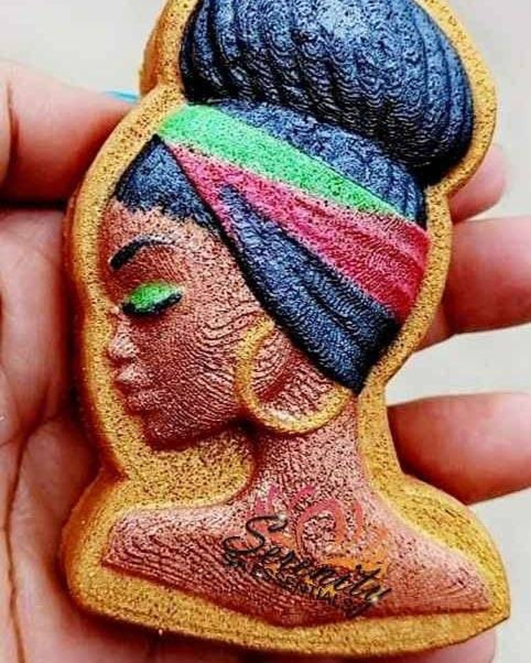 Her Royal Highness Osun Bath Fizzy Bath Bomb Hydrating Soak Comes in ...