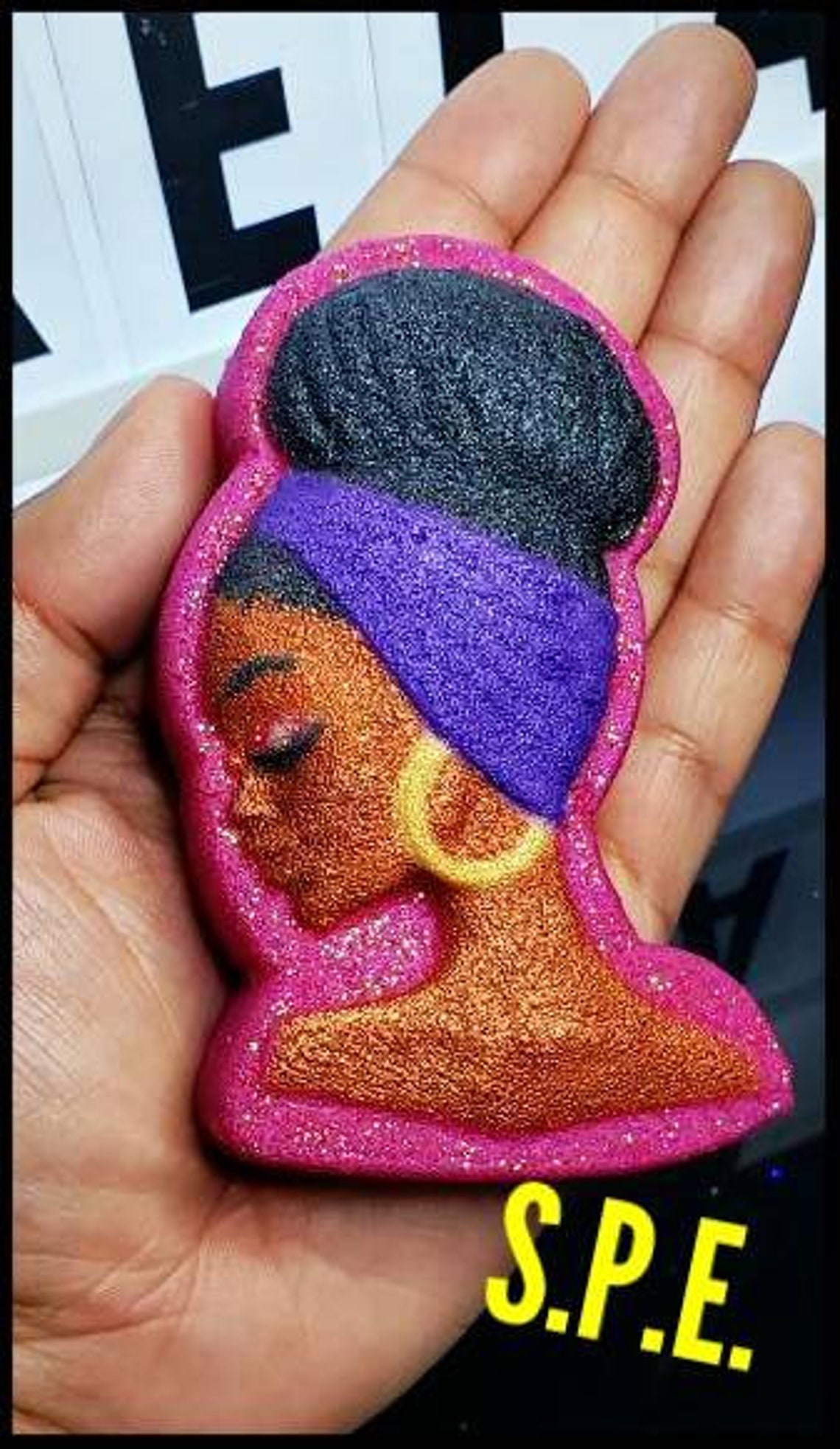 Her Royal Highness Osun Bath Fizzy Bath Bomb Hydrating Soak Comes in ...