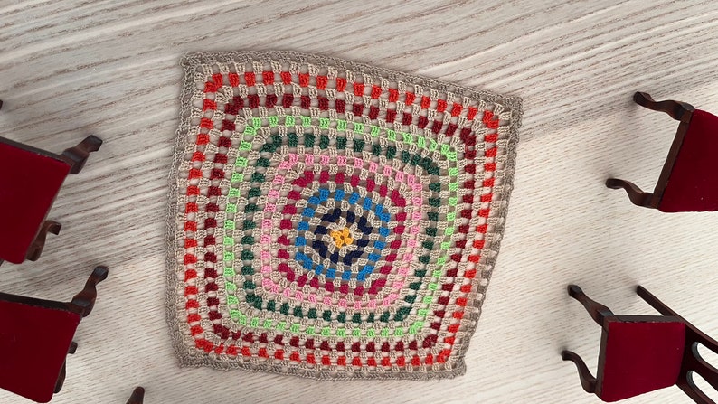 Dollhouse Granny Square Table Runner and Mat - Etsy