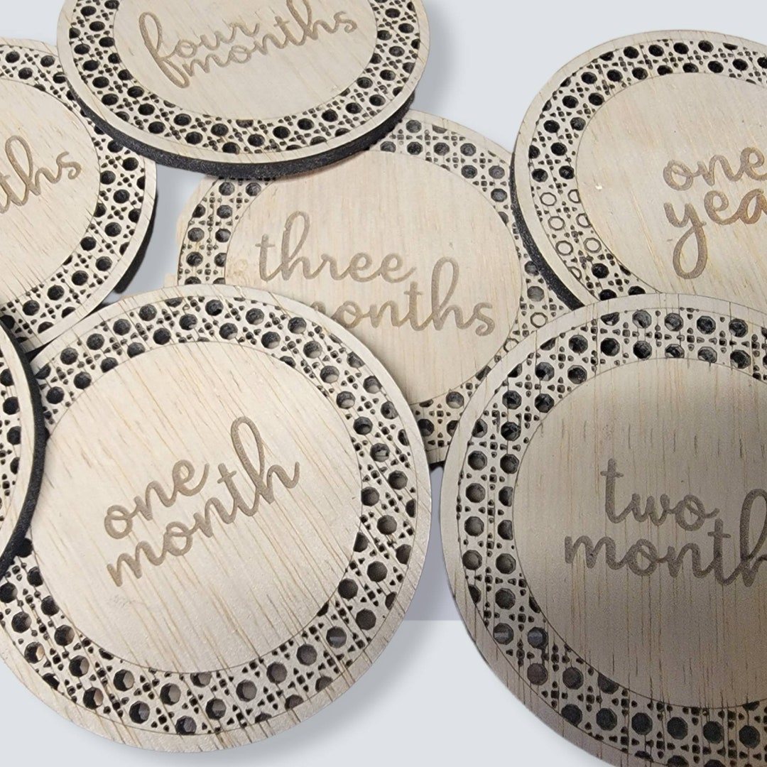 Rattan Baby Milestones• Wood Milestone Markers •baby Milestones for ...