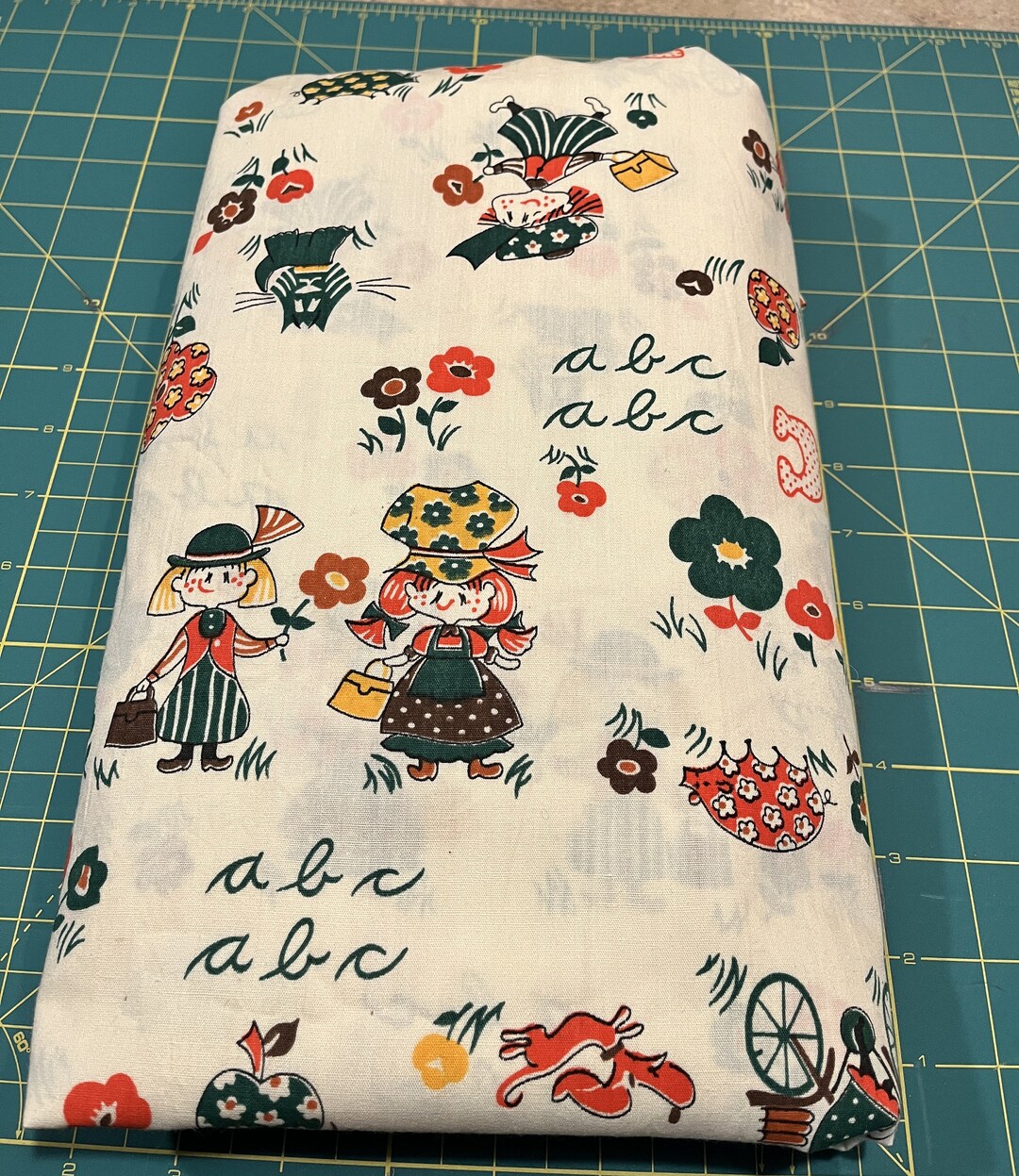 Vintage Fabric, Children ABC Fabric, NOS Unwashed Children Fabric, DR1 ...