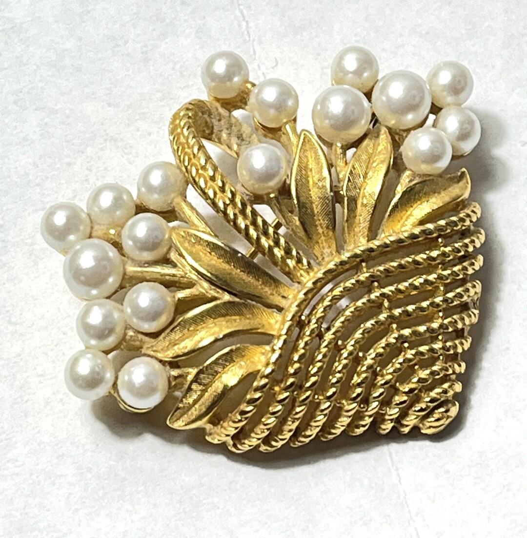 Vintage Trifari TM Gold Tone Faux Pearls in Basket, - Etsy