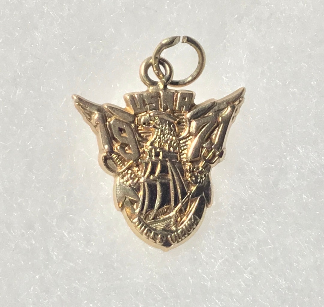14 K Gold USNA Class of 1971 Military Academy 14K Gold Charm Pendant ...