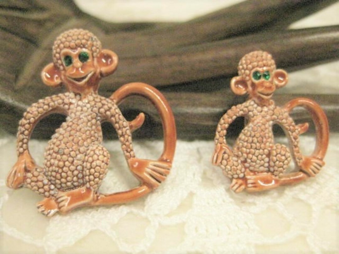 Vintage Gerry's Brown Monkey Scatter Pins/brooch, Green Eye Monkey ...