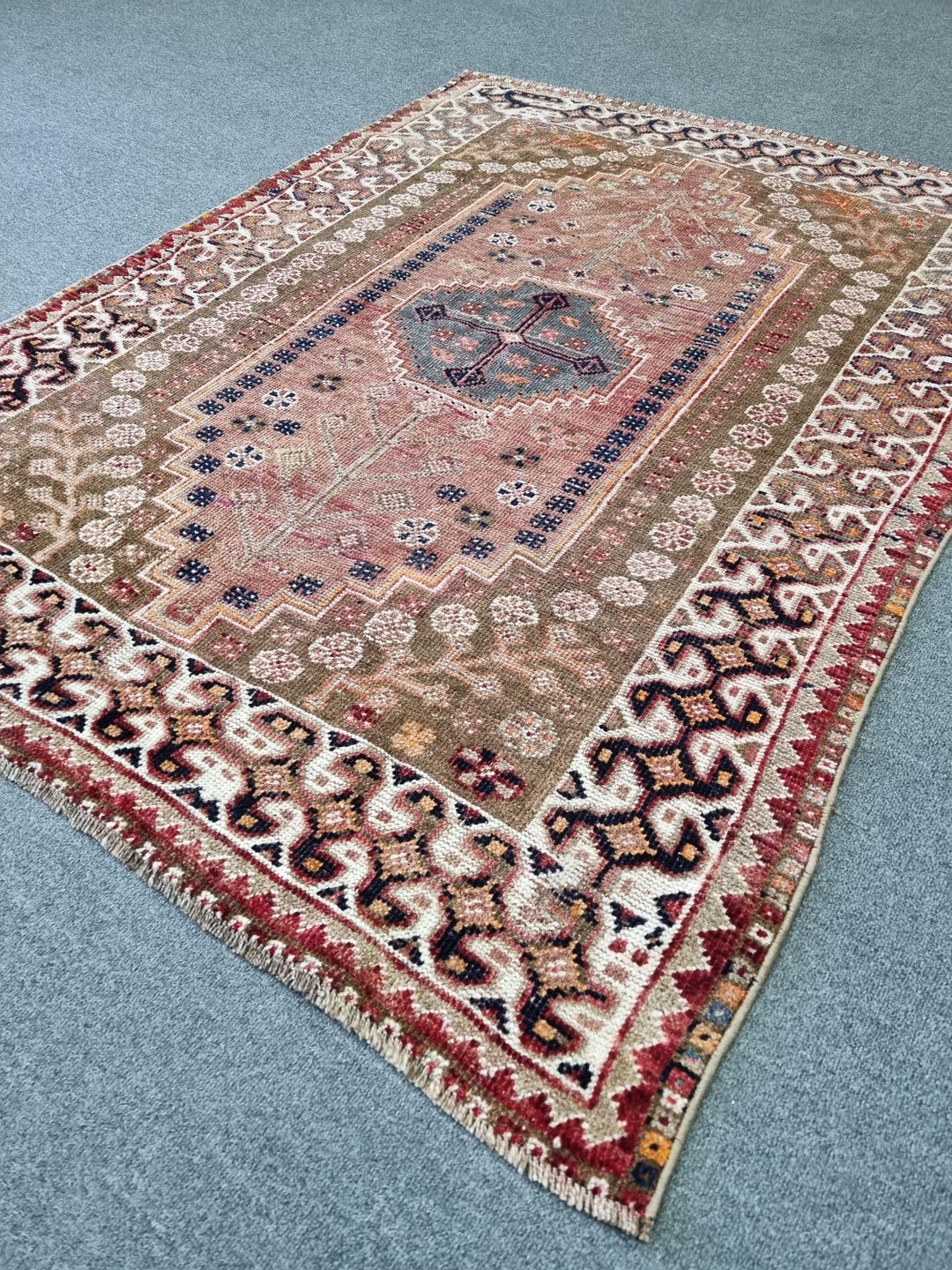 Antique 4x5 Shiraz Rug(3.9x5.1 Ft),4x5 Square Shiraz Rug,4x5 Square ...
