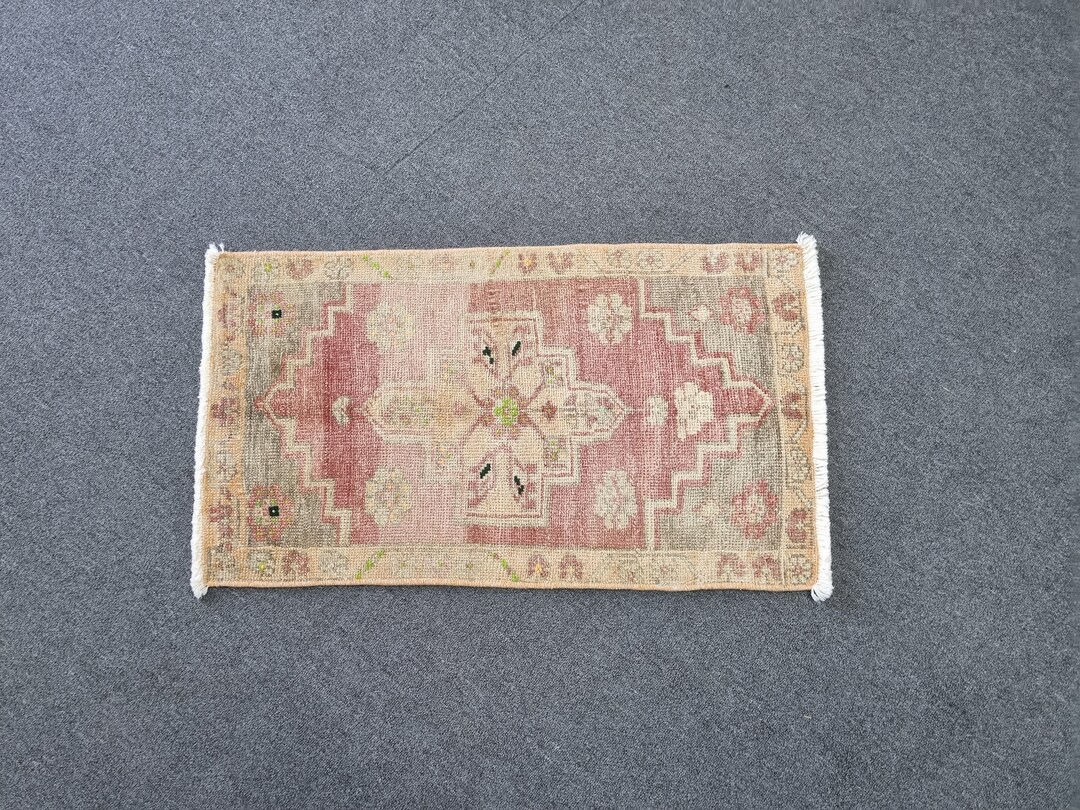 Vintage Turkish Small Rug,old Small Rug, Low Pile Small Rug, Wool Small ...