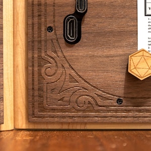 Dungeon Master Screen, Game Master Screen With Digital Display, Monitor ...