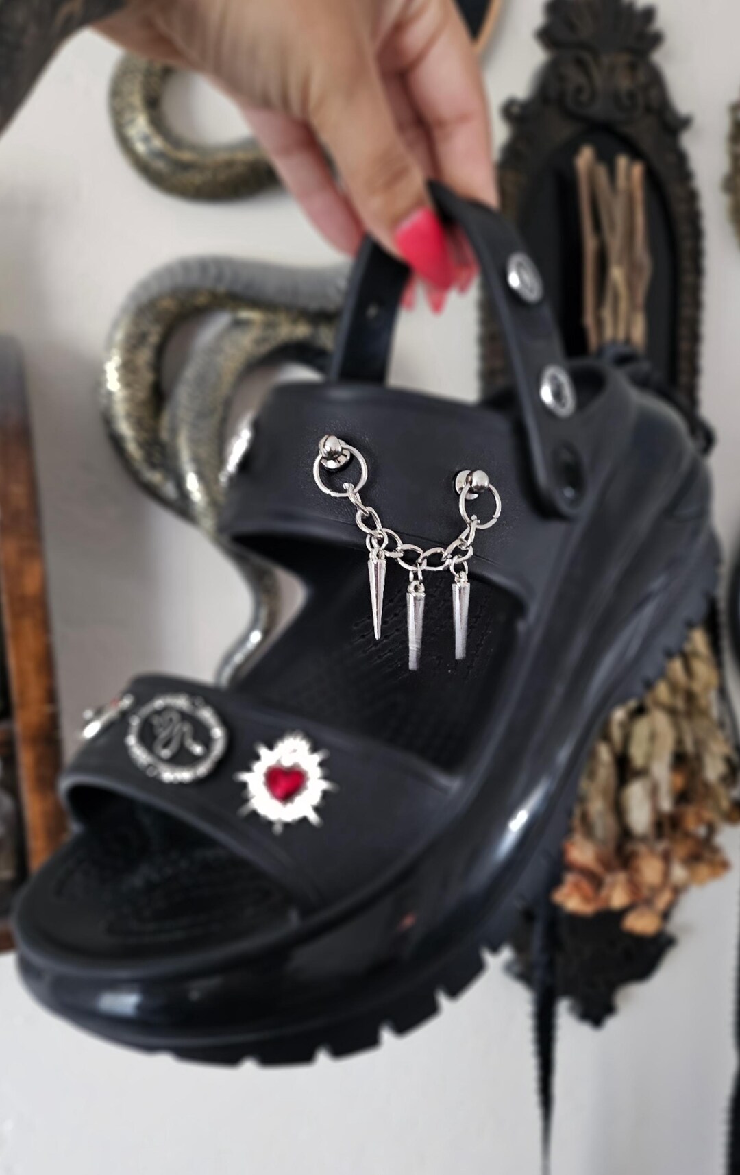 GOTH CLOGS - Shoe Chain! Silver-toned 3 Spiked Shoe Chain - Etsy