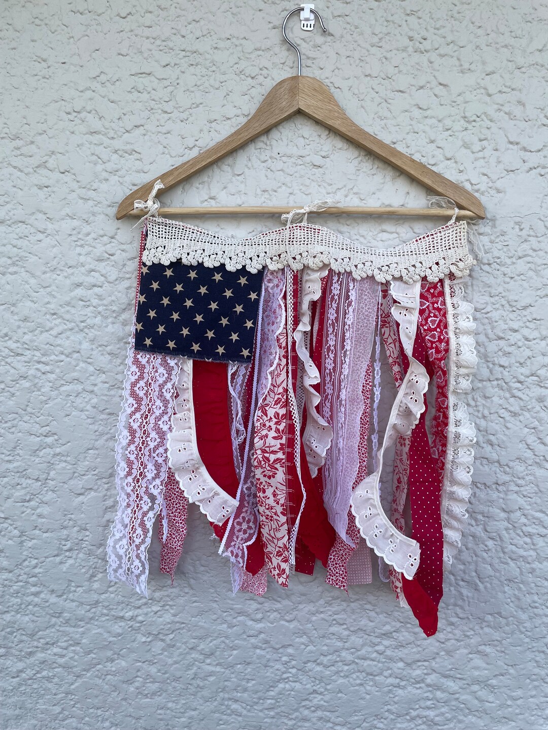 Americana Scrappy Rag Flag Shabby Chic Lace Flag, 4th of July Patriotic ...