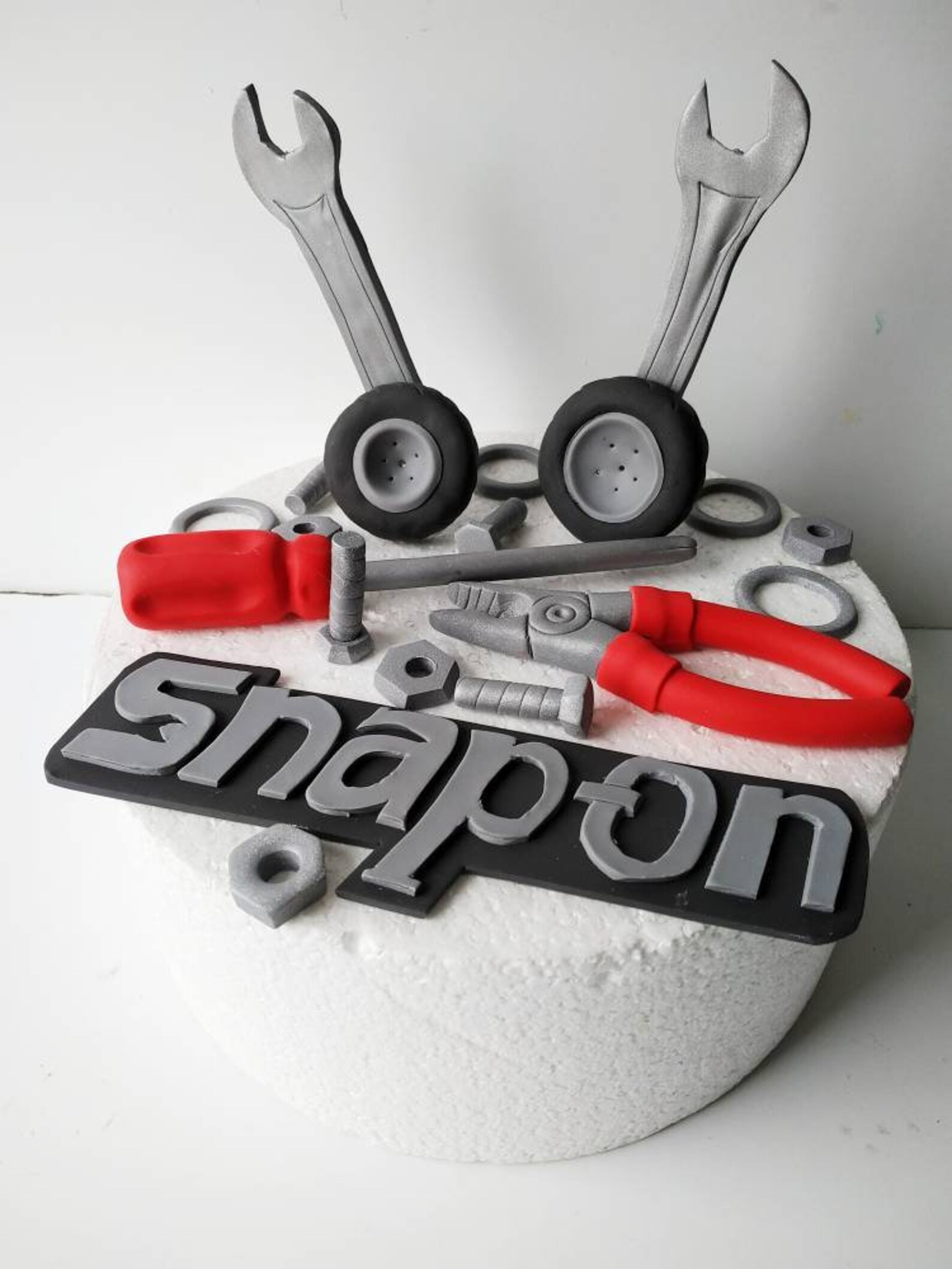 Tools 19 pcs fondant Cake Toppers. Snap-on cake toppers. Tools | Etsy