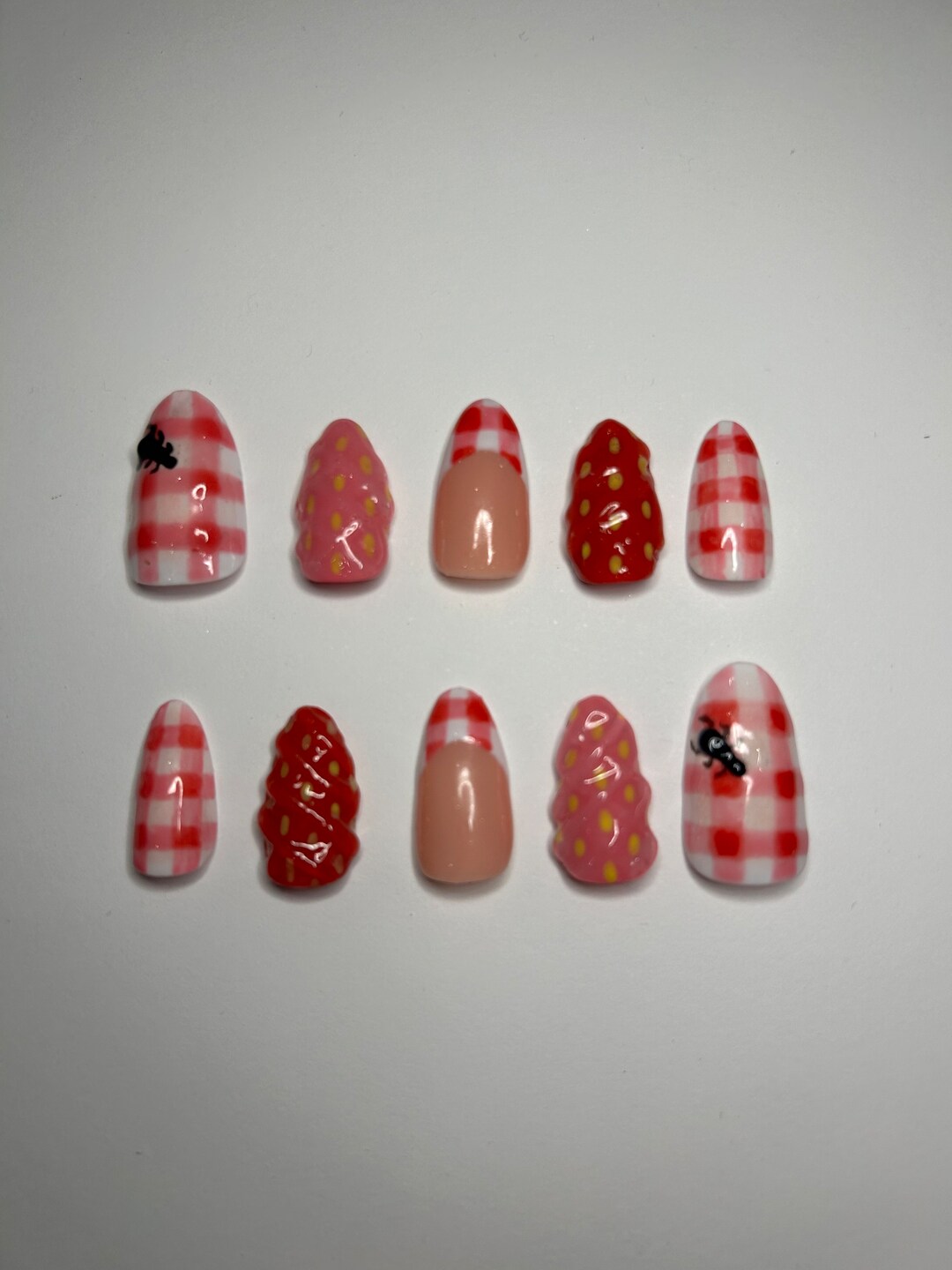 Hand Painted Picnic Press on Nails: Red Gingham and Strawberry Design ...