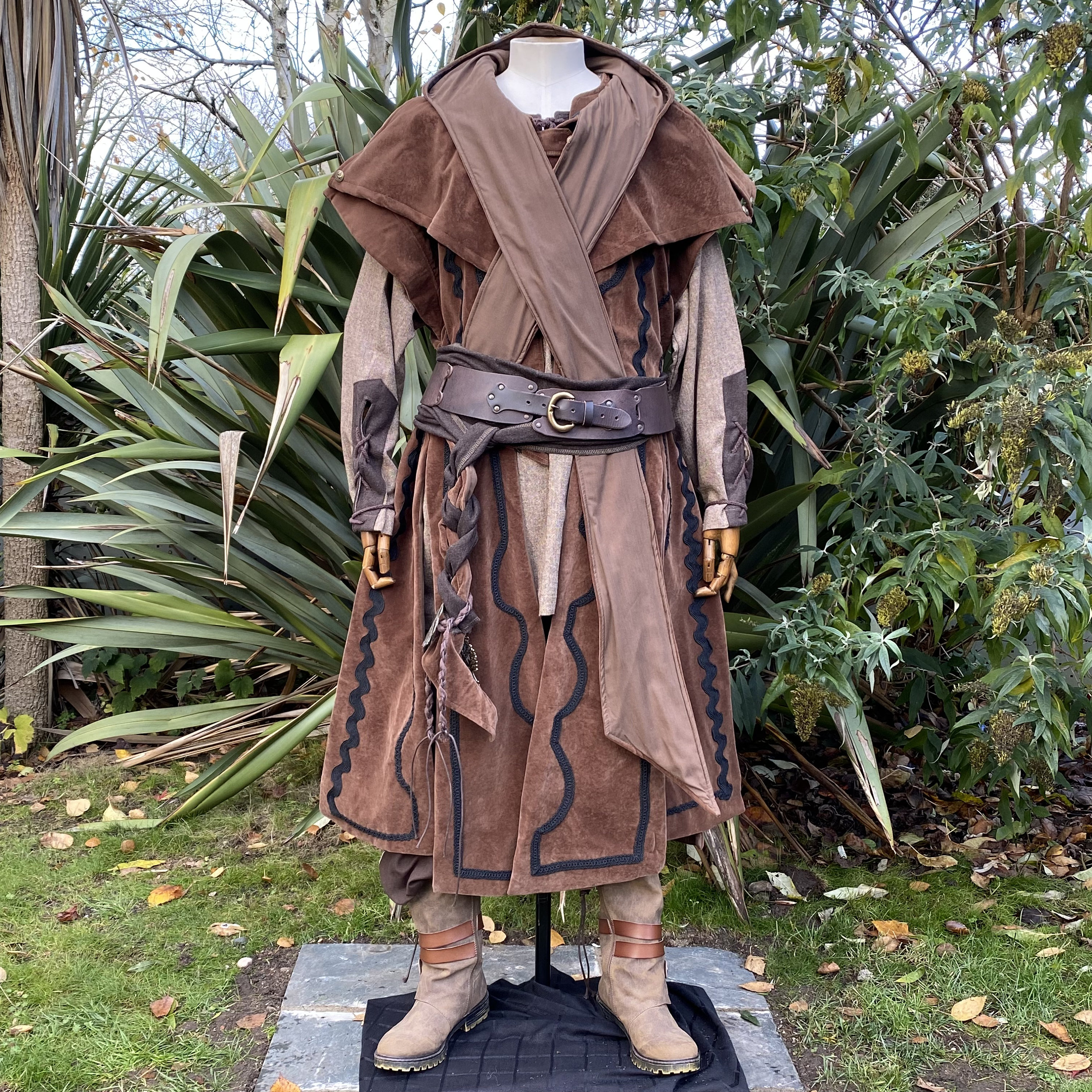 Medieval Ranger Clothing