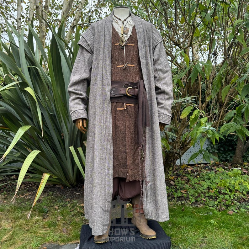 Medieval LARP Wizard Robe, Brown Herringbone Wool Robe, Renaissance ...