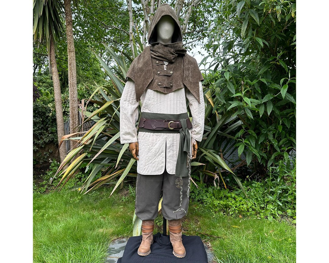 Forest Hunter LARP Outfit 6 Pieces: Green Hood, White Gambeson, Pants ...