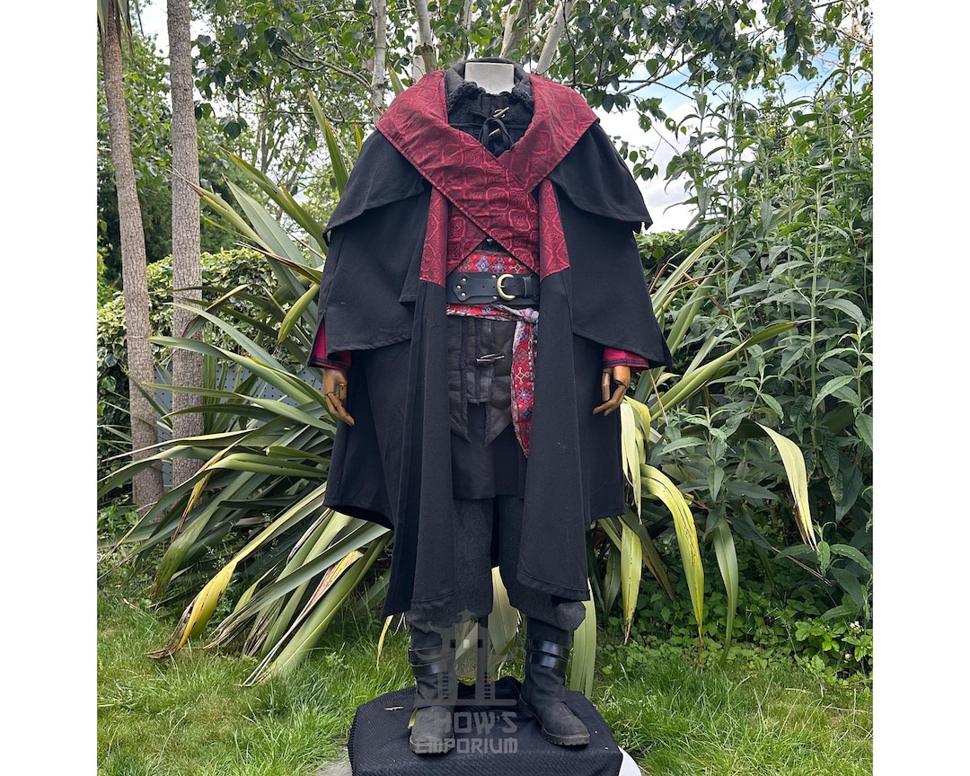 Medieval LARP Cloak, Renaissance Faire Cloak, 3 Layers, Black Wool ...