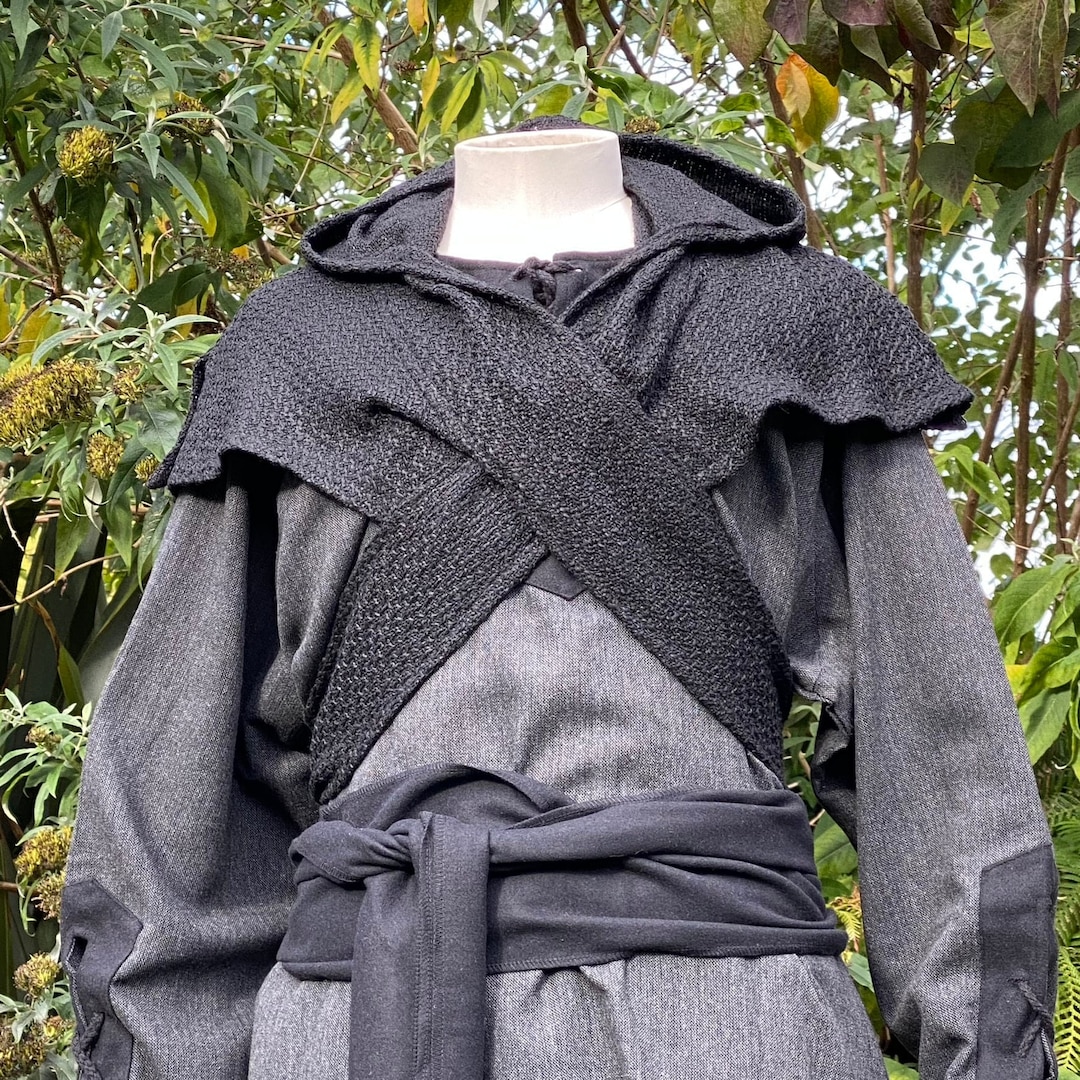 Medieval LARP Scarf Hood, Black Wool, Cowl, Gugel, Mantle, Assassin ...