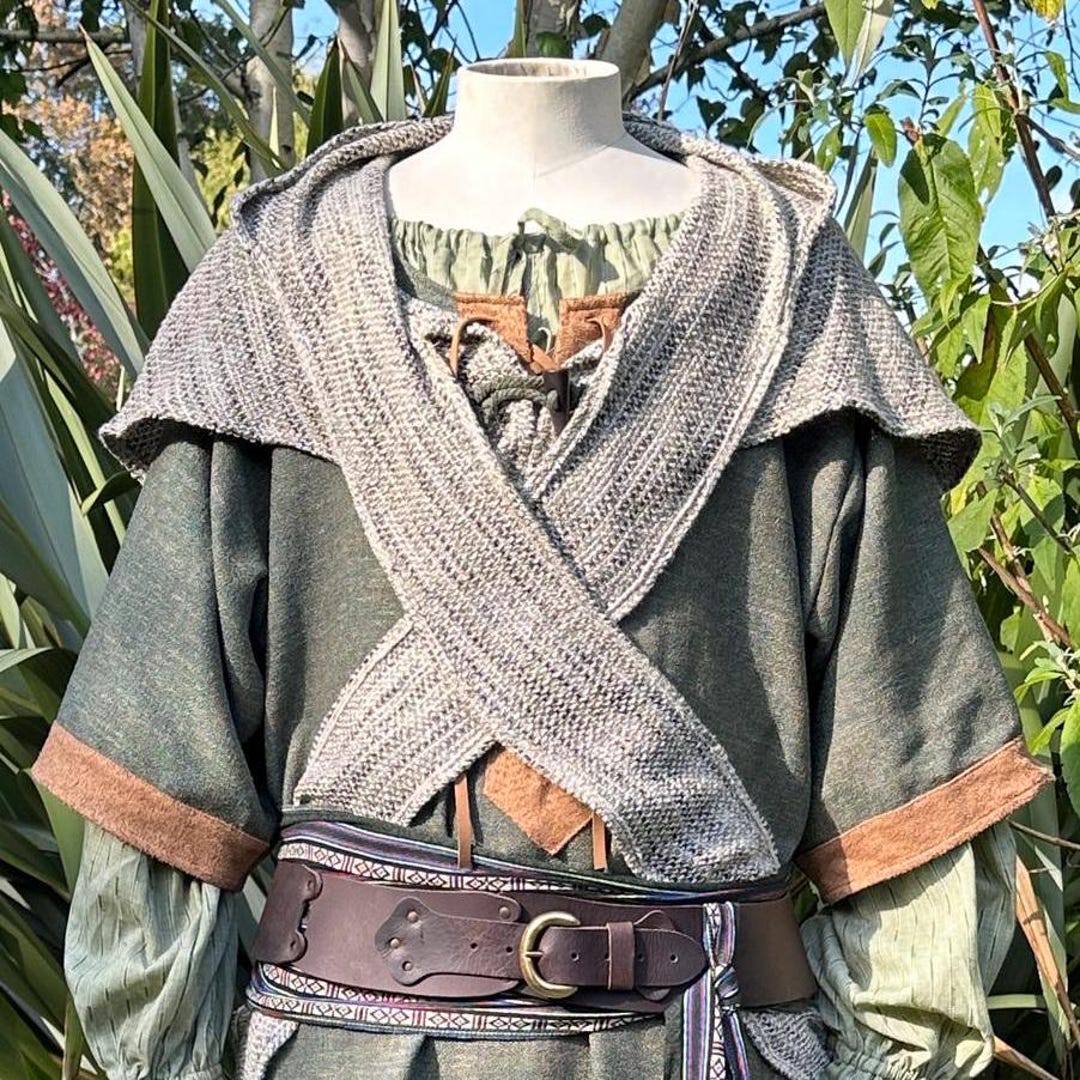 Medieval LARP Scarf Hood, Sage Green Wool, Cowl, Gugel, Mantle ...