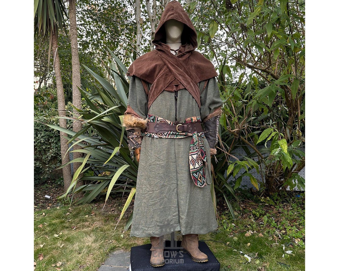 Woodland Druid LARP Outfit - 3 Pieces, Robe, Hood, Sash for LARP ...