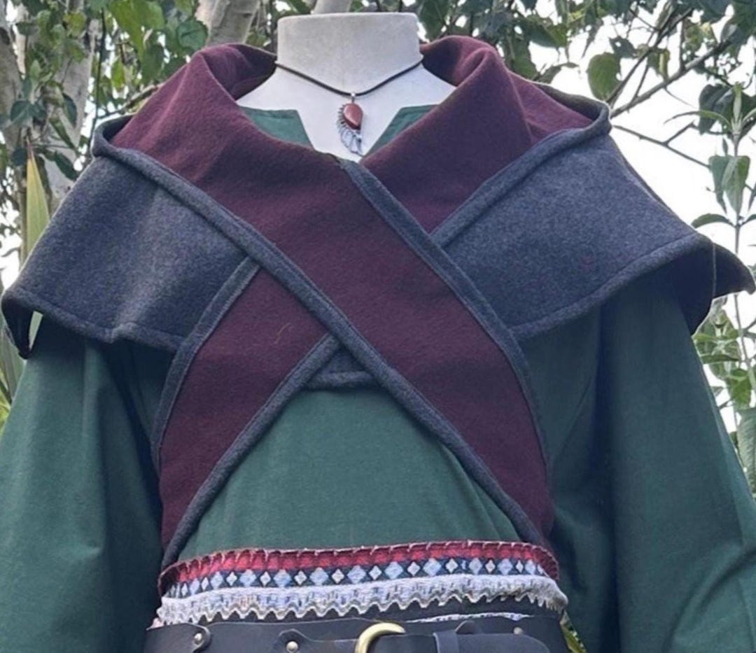 Medieval LARP Scarf Hood, Grey & Maroon Wool, Cowl, Gugel, Mantle ...