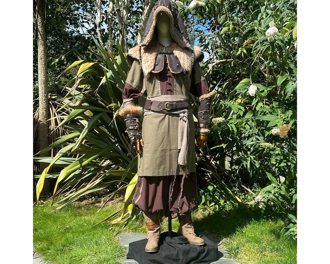 Forest Wild Ranger LARP Outfit 6 Pieces Green & Brown Tunic, Hood ...