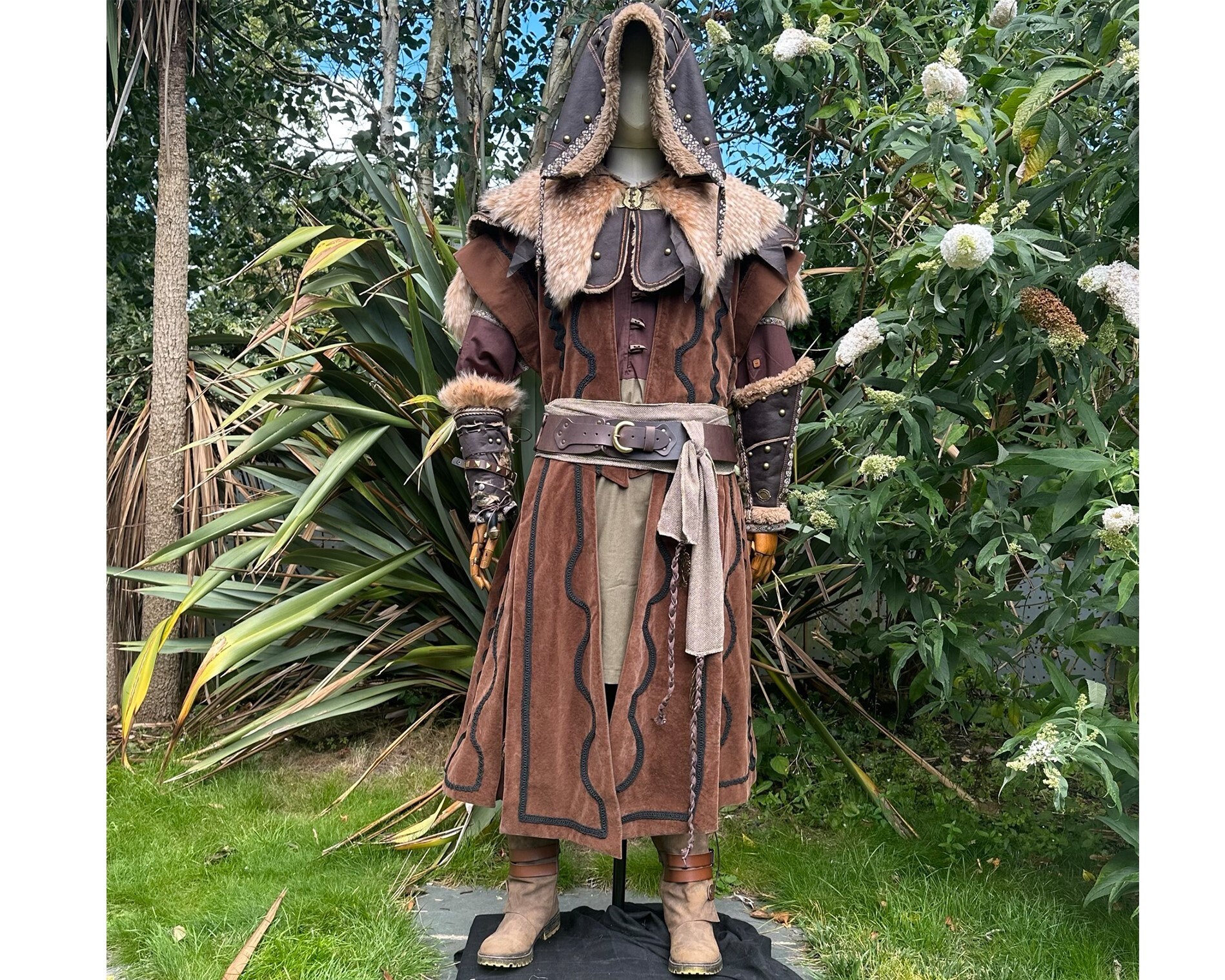 Medieval Ranger Clothing