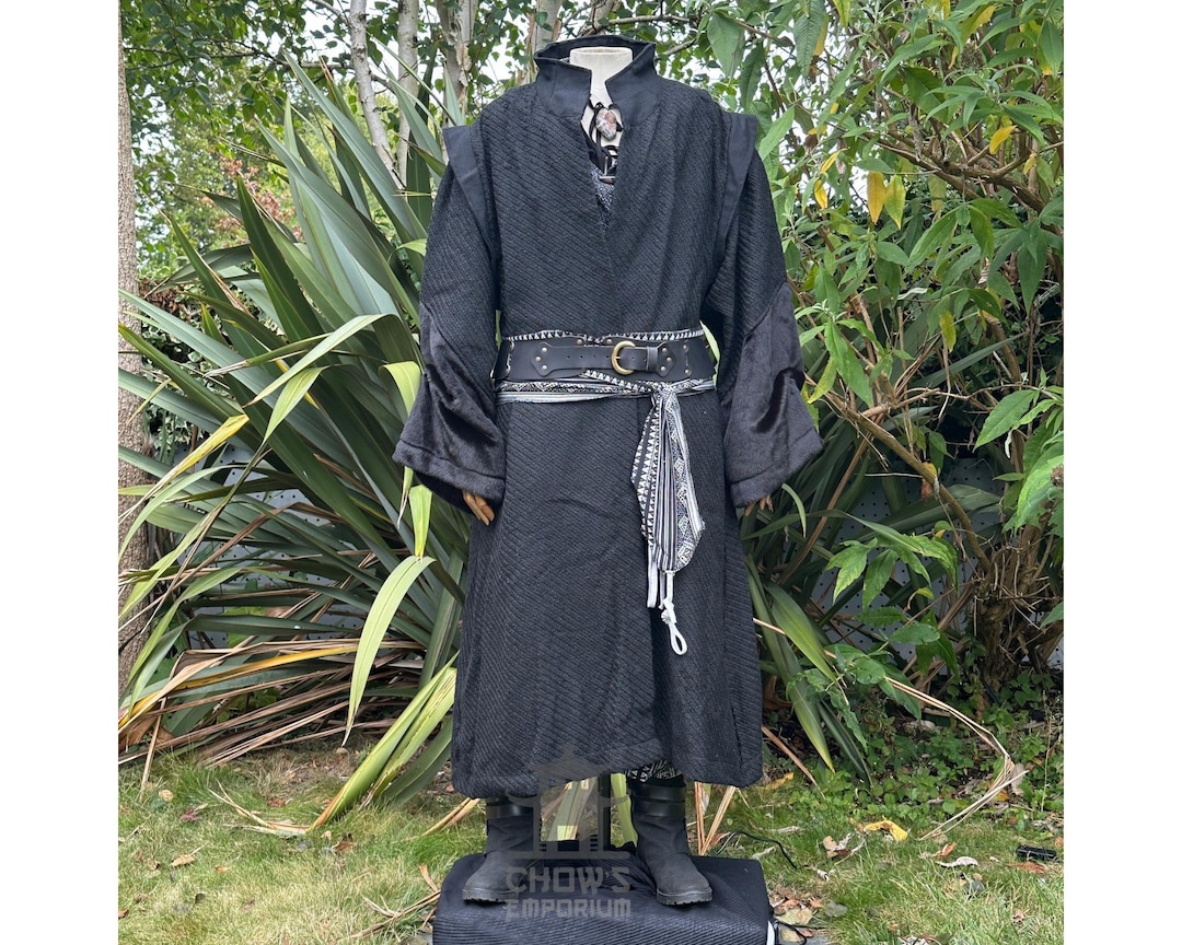 Medieval Noble LARP Robe, High Collar, Black Textured Wool, Fur Sleeves ...