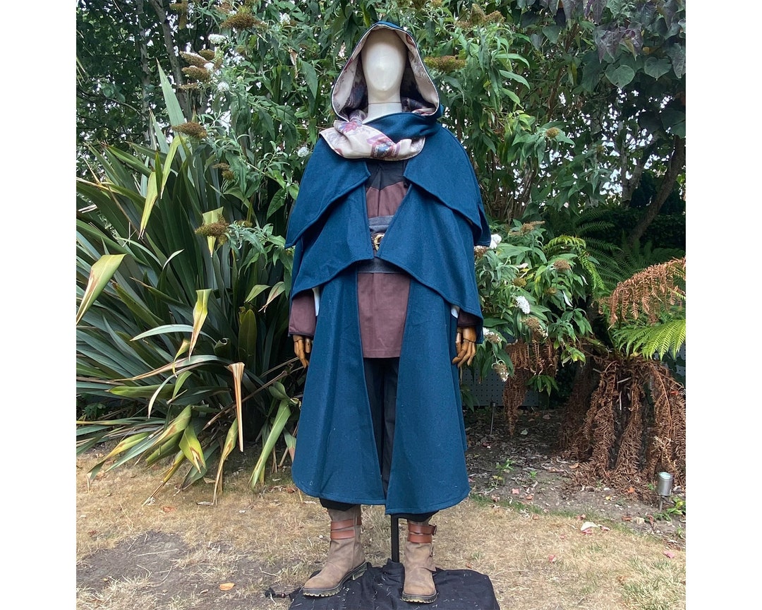Arcane Spellcaster LARP Outfit 4 Pieces Three Layer Cloak, Shirt, Pants ...