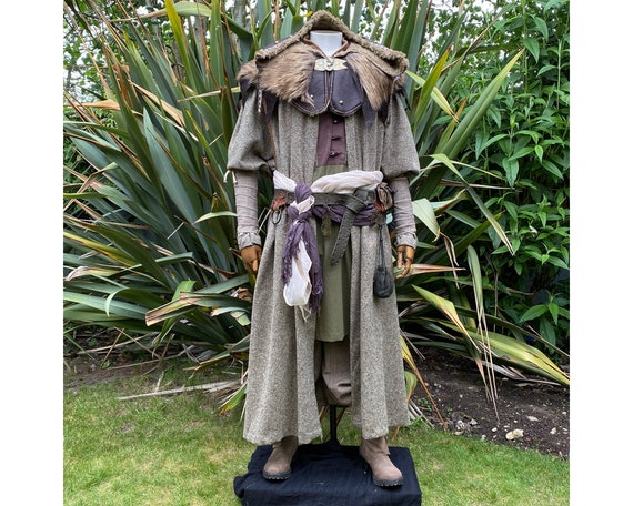 LARP Costume Set / Desert Shaman / Robe and Ornate Faux - Etsy