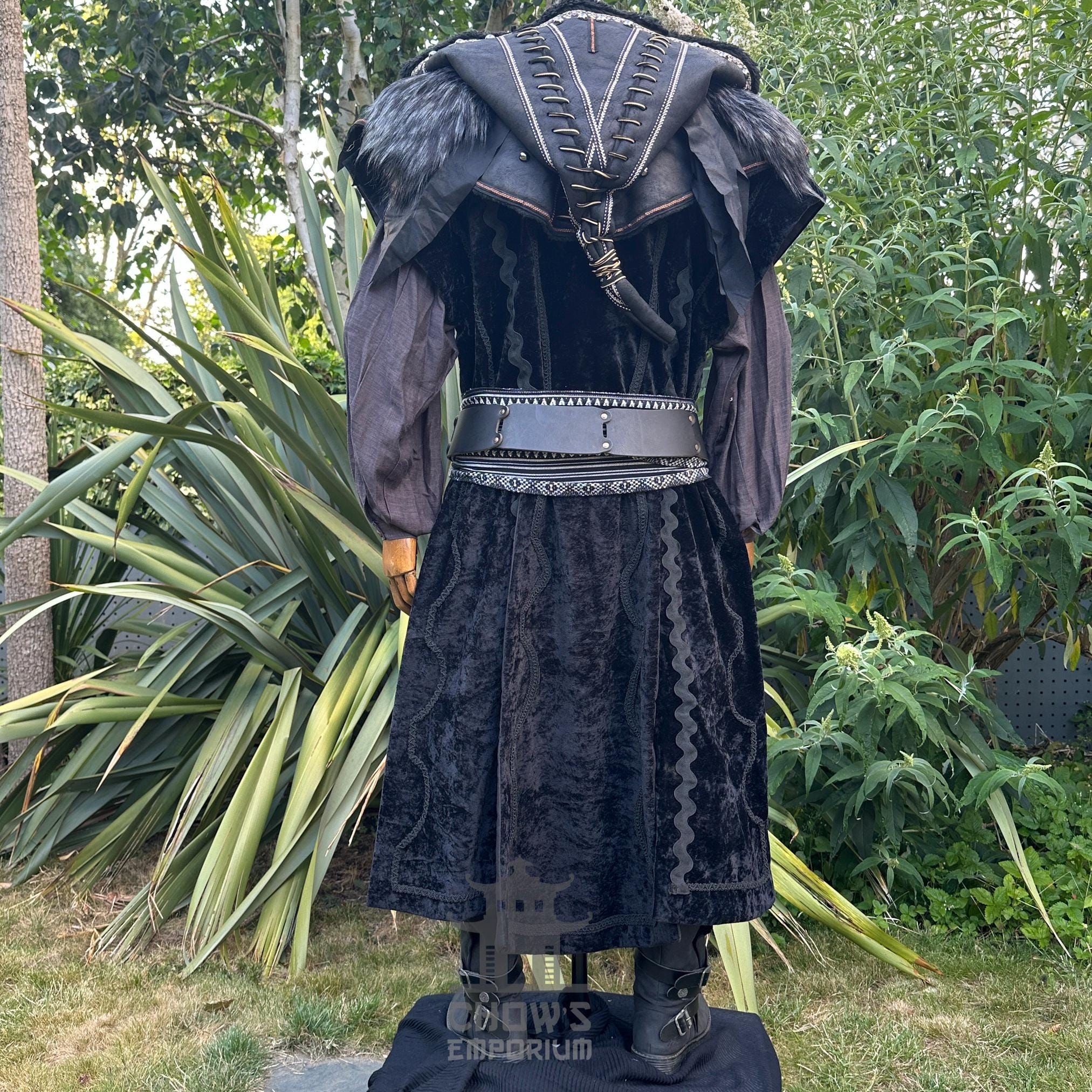 Medieval Necromancer LARP Outfit, 4+ Pcs, Waistcoat, Hood, Vambraces ...