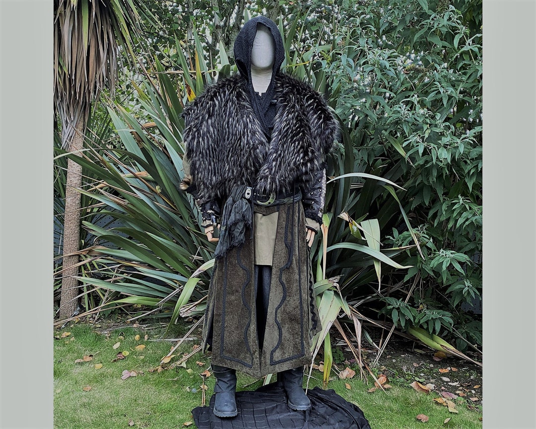 Raven Warlock LARP Outfit, 5 Pieces, Green, Black & Grey, for Cosplay ...