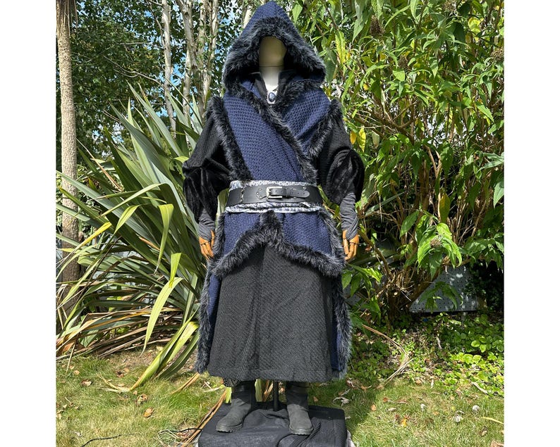 Medieval Night Warlock LARP Outfit, 4+ Pcs, Cape, Robe, Sash, Necklace ...