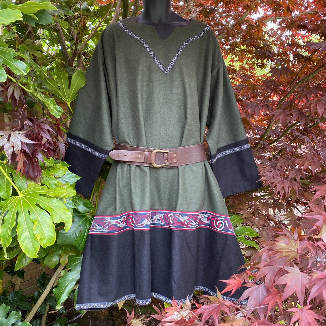 LARP Viking Tunic Two Tone Green & Black Wool Mix With Embroidery - Etsy